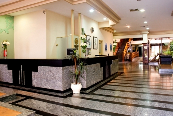 DECORAÇÃO DE RECEPÇÃO DE HOTEL